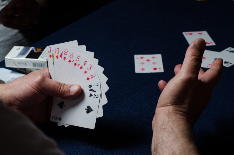 How To Play President Card Game: Rules,Gameplay&Strategies