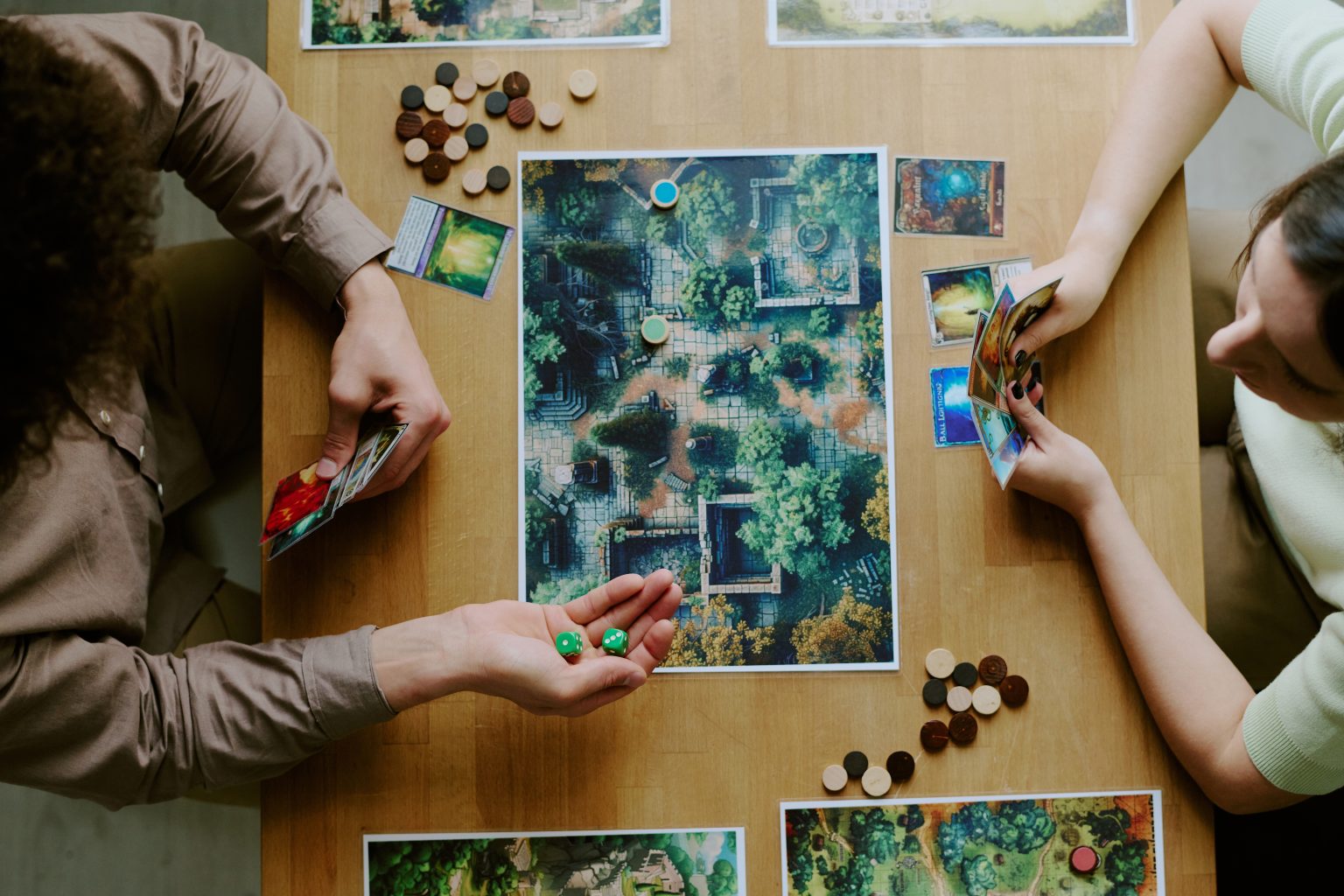 The Ultimate Guide to the Spoons Card Game: Rules and Fun Variations