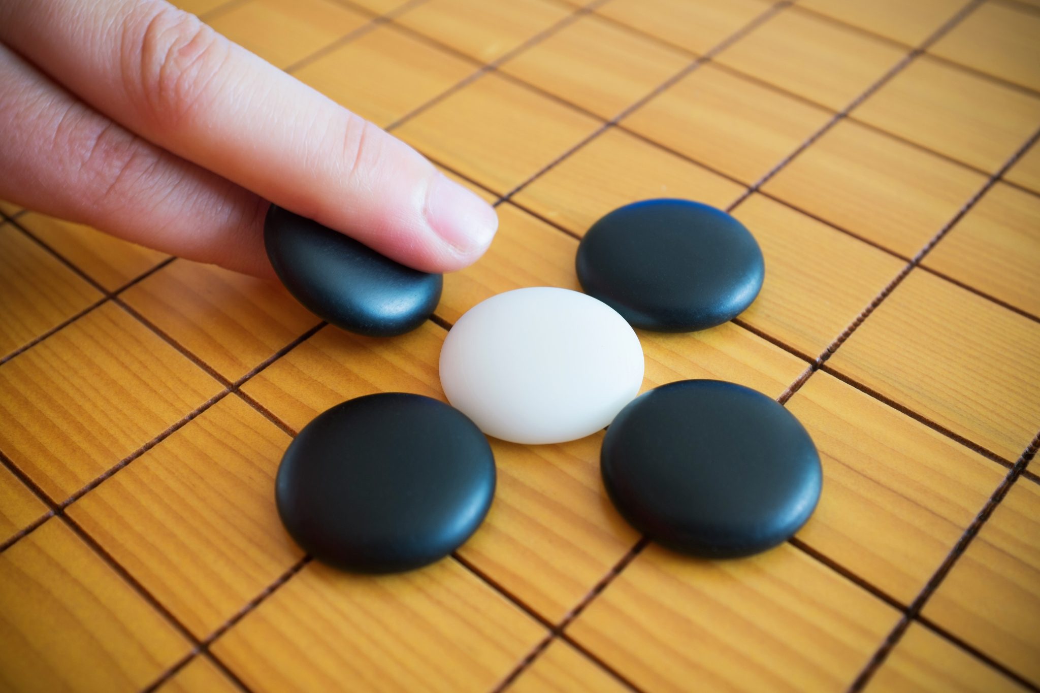 The Ultimate Guide on How to Play Gomoku for Beginners